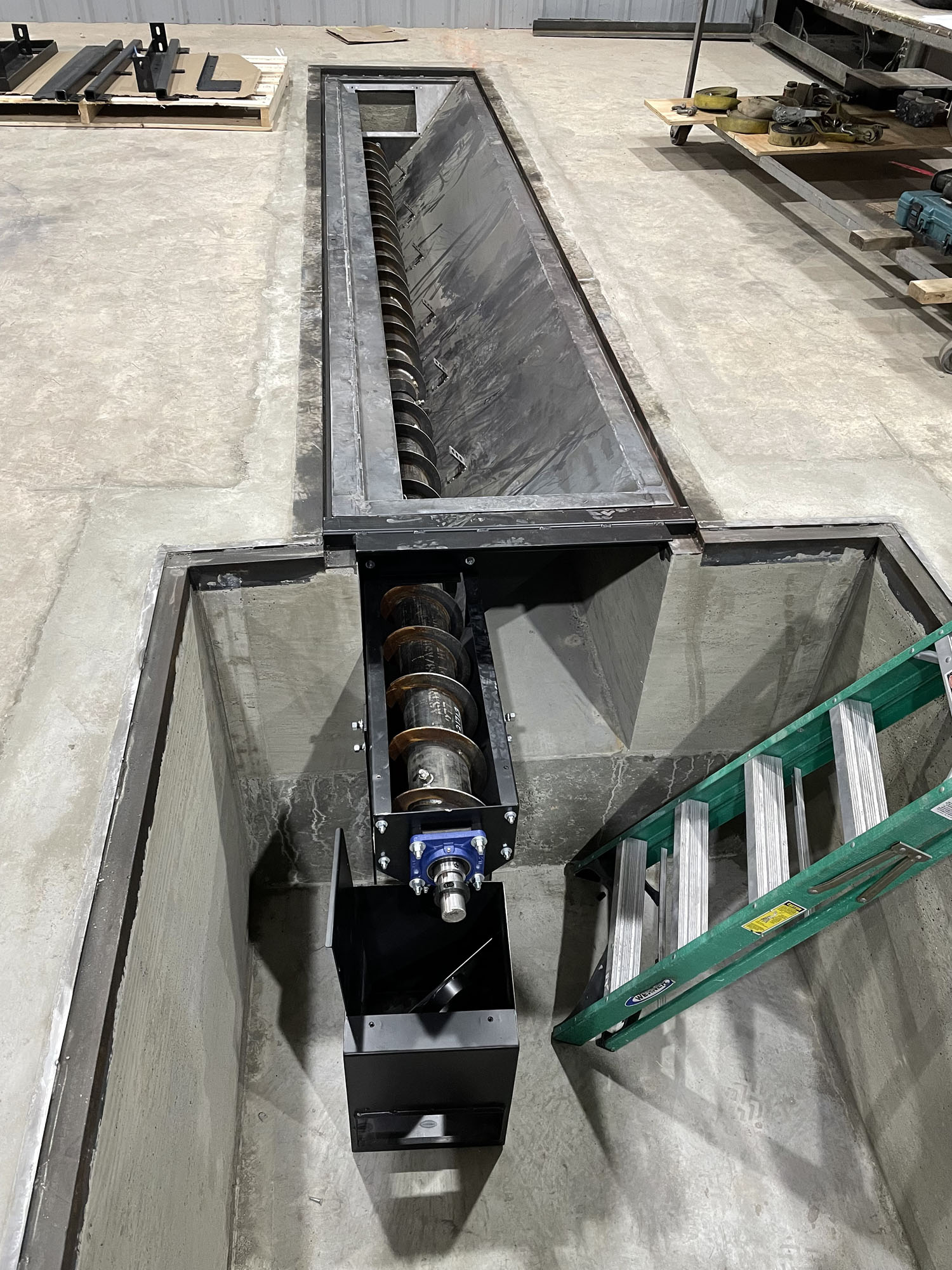 Media Reclaim System - Auger & Bucket Elevator | Titan Abrasive