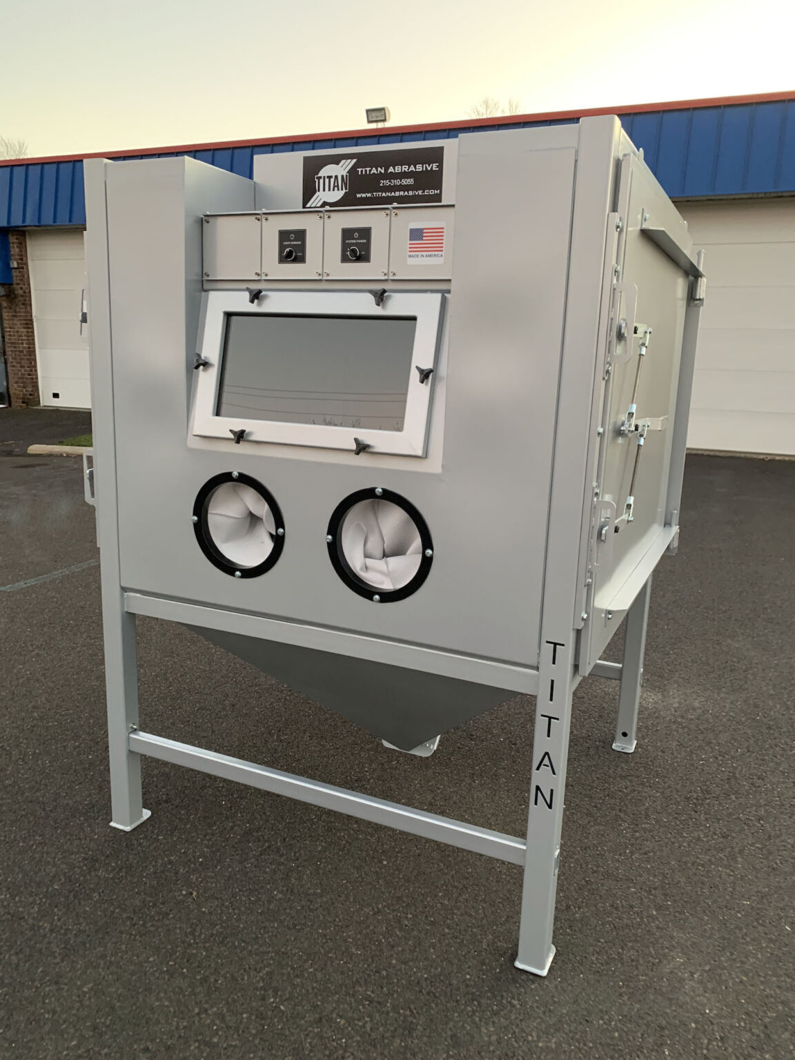 CFM Needed for Industrial Sandblasting Machines | Titan Abrasive